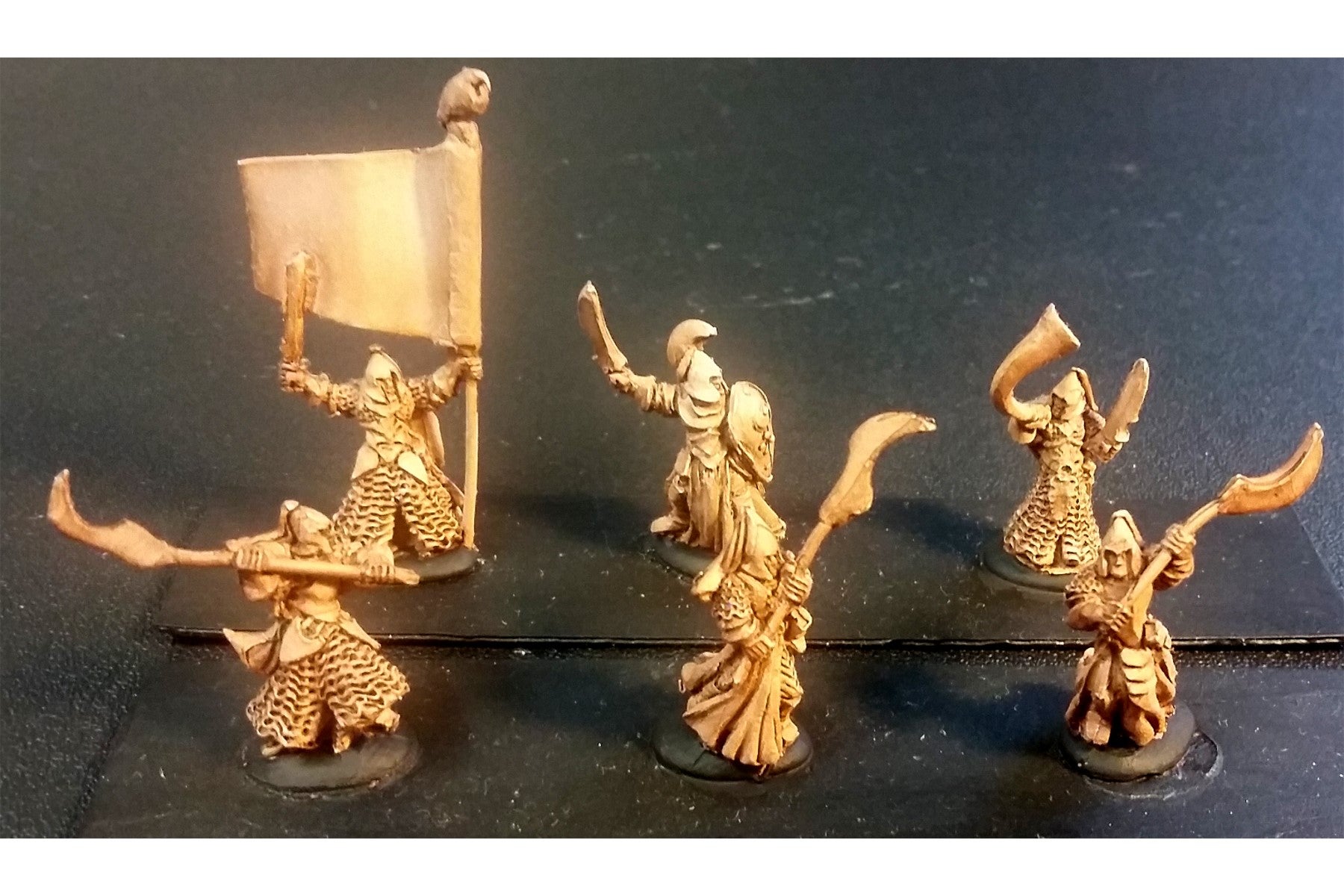 Delvian Double Handed Axemen (35 figures) | Battle Valor Games LLC